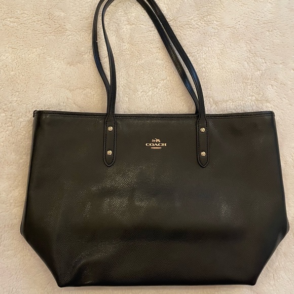 Coach | Bags | Coach Zipper Shoulder Bag | Poshmark
